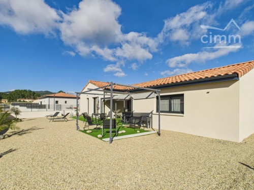 Villa de plain-pied avec jacuzzi et sauna | Cimm Immobilier